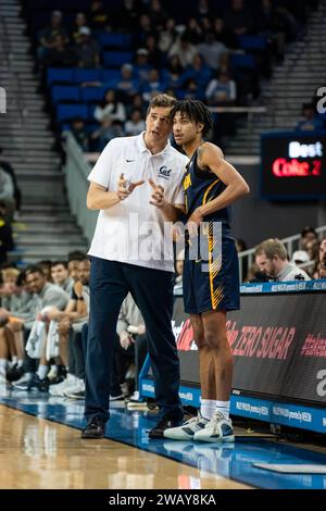 California head coach Mark Madsen directs the team during the first ...