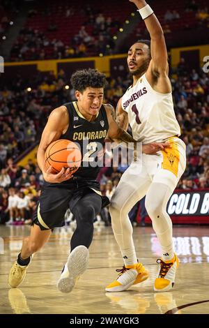 Colorado Buffaloes guard KJ Simpson (2) drives down court in the second ...
