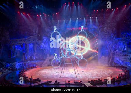 Chimelong International Circus, the world's biggest circus arena ...