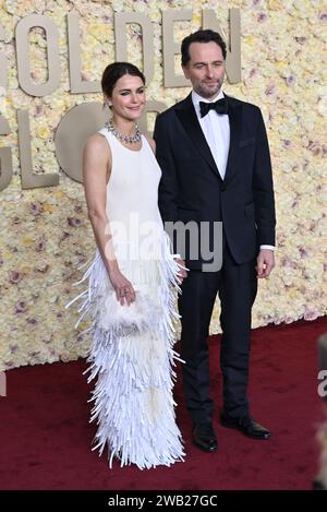 Matthew Rhys and Keri Russell arriving at the 83rd Annual Golden Globes ...