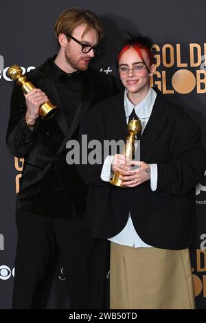 Finneas O’Connell und Billie Eilish mit dem Oscar für den besten ...