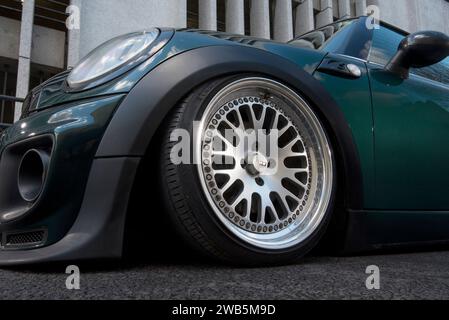 Modified and air bagged R53 Mini Cooper S Stock Photo - Alamy