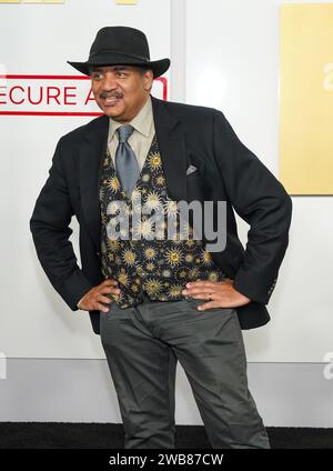 Neil deGrasse Tyson is attending the world premiere of Netflix's ''Lift ...