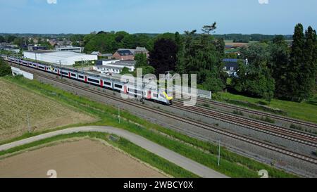 Drone photo of Belgian Railways Class 08 Siemens Desiro electric train ...