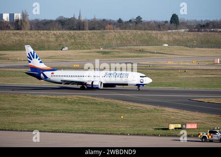 Sun Express Boeing 737 MAX 8 taking off at Birmingham Airport, UK (TC ...