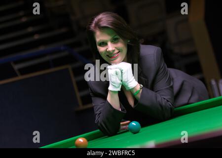 Michaela Tabb, professional snooker & pool referee Stock Photo - Alamy