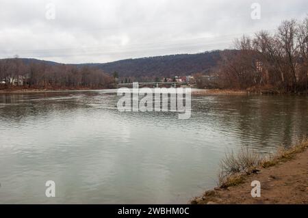 The Hickory Street Bridge, Warren, Pennsylvania Stock Photo - Alamy