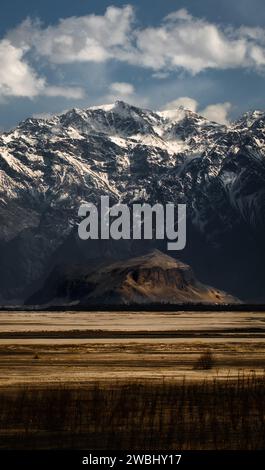 The Snowy Mountains of pakistan Stock Photo - Alamy