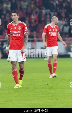 Benfica's Angel Di Maria (11) scores past Auckland City goalkeeper ...