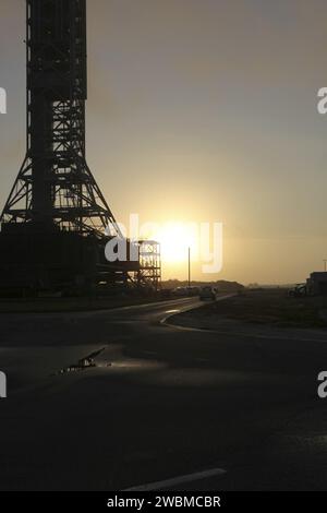 The mobile launcher that will be used to launch the Orion spacecraft ...
