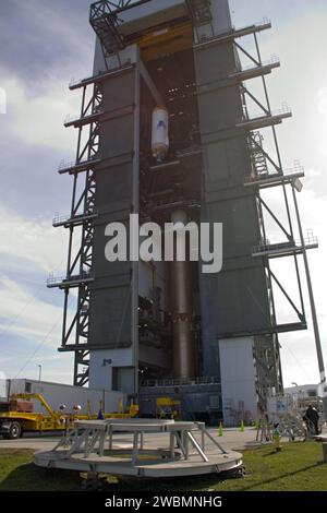 CAPE CANAVERAL, Fla. -- The Centaur upper stage to support the Mars ...