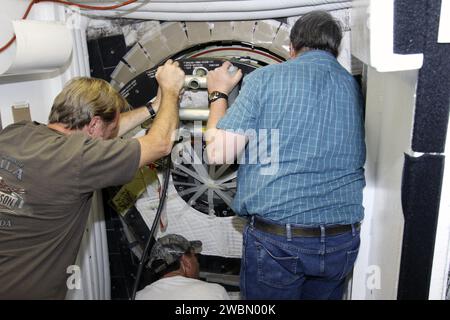 CAPE CANAVERAL, Fla. – Inside Orbiter Processing Facility-2 at NASA’s ...