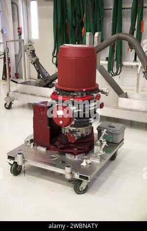 CAPE CANAVERAL, Fla. -- Three fuel cells recently removed from space ...