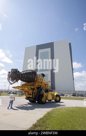CAPE CANAVERAL, Fla. -- A forklift moves the multi-mission radioisotope ...