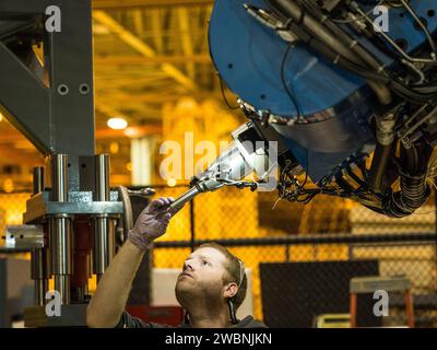 Lockheed Martin team completes the closeout weld of the pathfinder ...