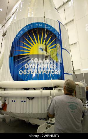 CAPE CANAVERAL, Fla. -- In the airlock of the Payload Hazardous ...