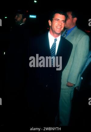 MEL GIBSON in RANSOM 1996 director RON HOWARD story Cyril Hume and ...