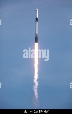 A SpaceX Falcon 9 rocket, with the uncrewed cargo Dragon spacecraft ...