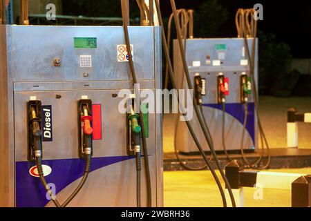 Gas station at night time Stock Photo - Alamy