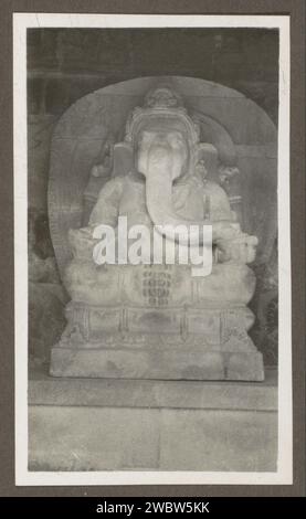 Hindu image, Anonymous, 1920 - 1930 photograph Part of the Dutch East ...