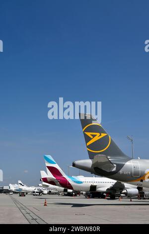 Aircraft, Line Up, Terminal 1, Condor, TUI, Emirates, Munich Airport ...
