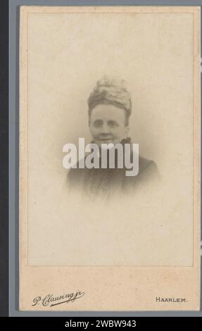 Portrait of an unknown woman, Peter Clausing, c. 1905 - c. 1913 cabinet ...