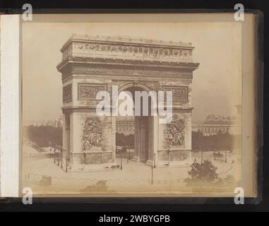 The Arc de Triomphe. Paris. 1910 Stock Photo - Alamy