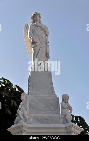 Graves, gravesites, Cementerio de Cristobal Colon, Christopher Columbus ...