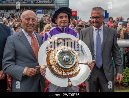 Ryan Moore wins the 2023 St Leger at Doncaster riding Continuous for ...