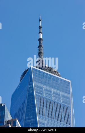 The mast and mechanical spaces push the height of One World Trade ...