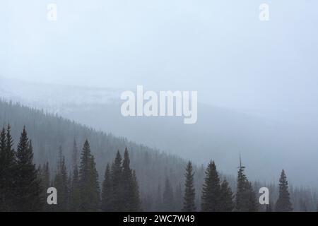 Winter storm clears over Rocky Mountain National Park outside Estes ...