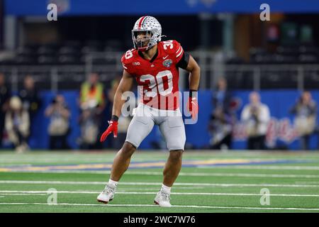 Ohio State linebacker Cody Simon runs the 40 during the school's NFL ...