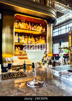 The Atlas Bar in the Parkview Square building in downtown Singapore ...