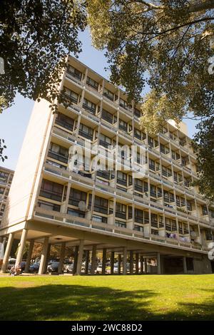 The Alton Estate in Roehampton in southwest London, adjacent to ...