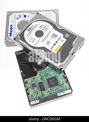 Old standard computer hard disk drives for disposal Stock Photo - Alamy