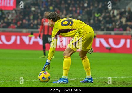 Mile Svilar of AS Roma seen in action during the Serie A match between ...