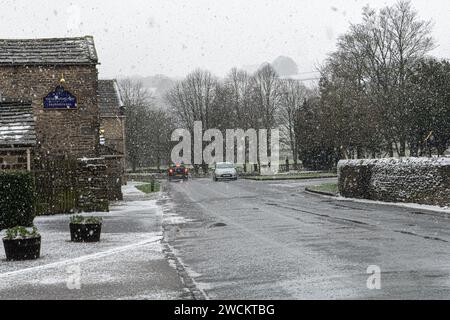 Skipton, North Yorkshire, 16th January 2024. Heavy-snow falls at Bolton ...