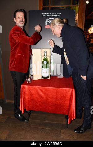 Klaus Rader und Friedemann Findeis L. Osteria Mitbegruender Muenchen 16 ...