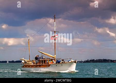 France, Morbihan, Gulf of Morbihan, Hyskeir, Gentleman Motor Yacht and ...