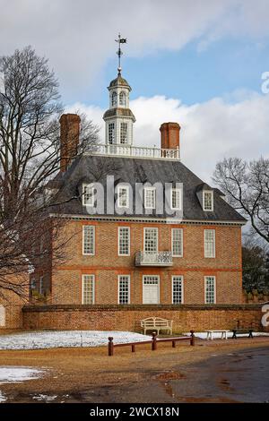 Governor's Palace, 1706, historic site, snow, brick building, colonial ...