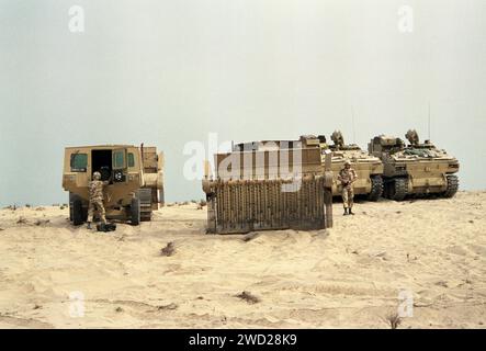 First Gulf War: 14th January 1991 A British Army Aardvark JSFU (Joint ...