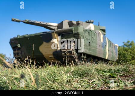 Hungarian Lynx infantry fighting vehicle (IFV) with 30mm machine gun ...