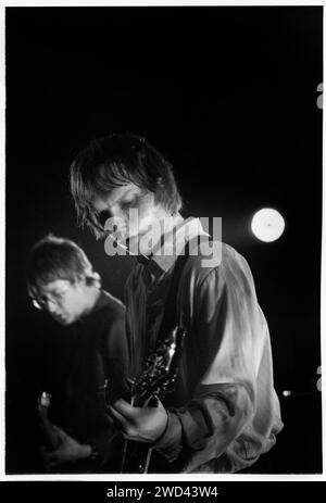 Luke Haines of The Auters playing live at Bristol Bierkeller on 23 May ...