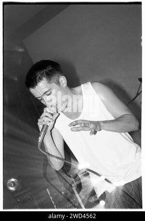 Heitham Al-Sayed of Senser playing live at Bristol University Anson ...