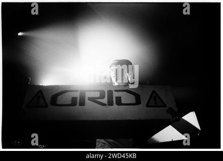 THE GRID, CONCERT, 1994: Richard Norris of dance music band The Grid ...