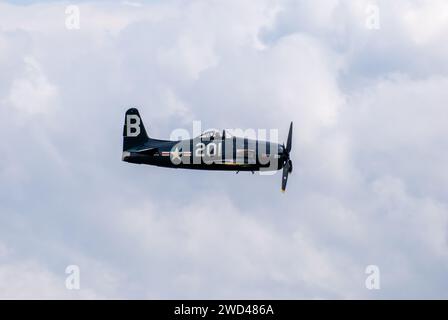 Grumman F8F-2P Bearcat WW2 USAF fighter plane Stock Photo - Alamy