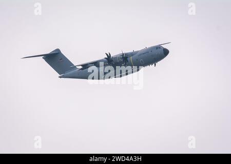 Luftwaffe A400M-180 Atlas airbus (Number 54 28) European four-engine ...