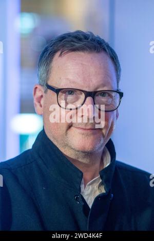Mainz, Germany. 18th Jan, 2024. Actor Matthias Brandt stands in the ...
