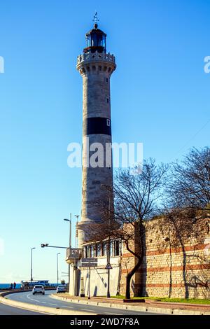 Ahirkapi Feneri is historical lighthouse at southern Seraglio Point ...