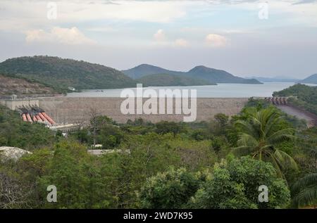 GHANA, Akosombo, Volta River Authority, large Volta dam and reservoir ...